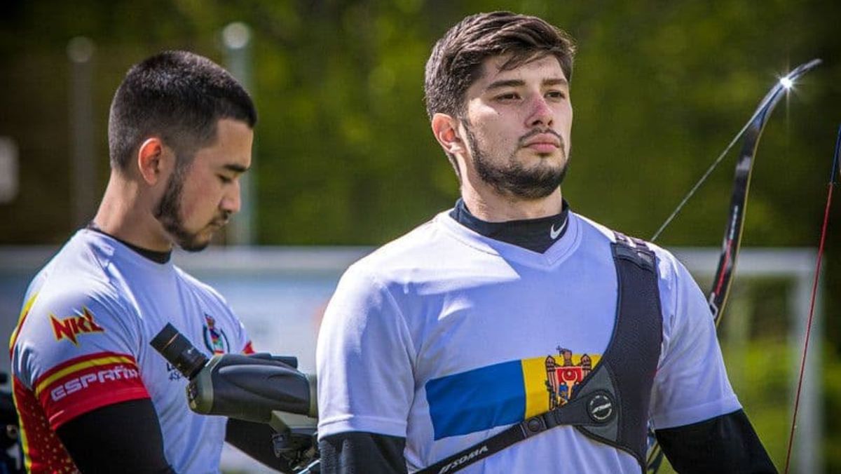 Arcașul Dan Olaru a cucerit medalia de bronz la Campionatul Balcanic de ...